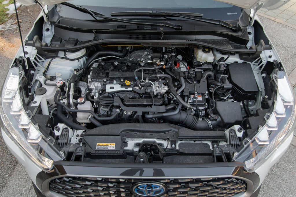 Test: Toyota Corolla Cross Style 2.0 Hybrid – Nenadmašiva u štednji ...